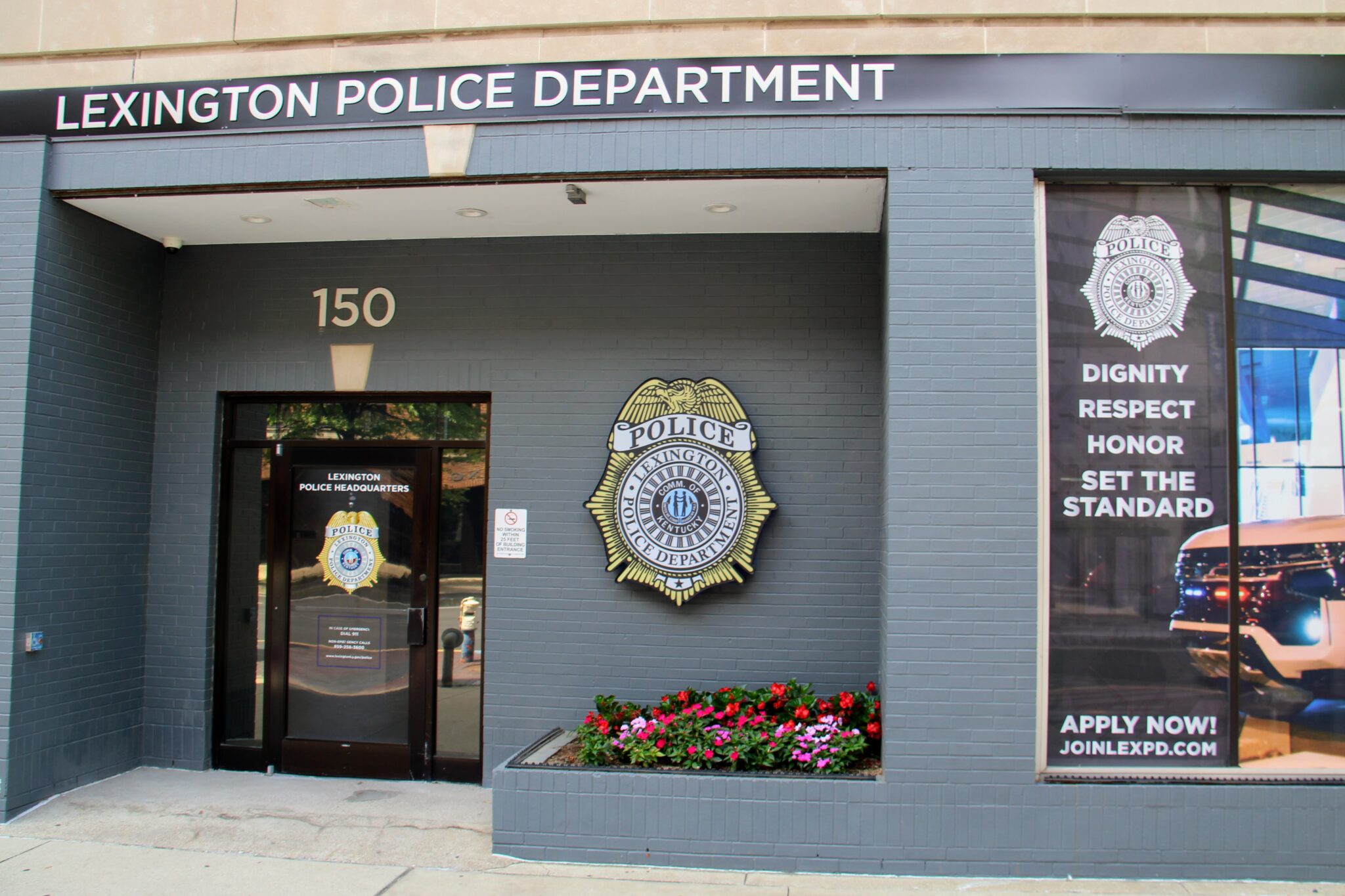 City clearing roads, residents urged to stay home - The Lexington Times