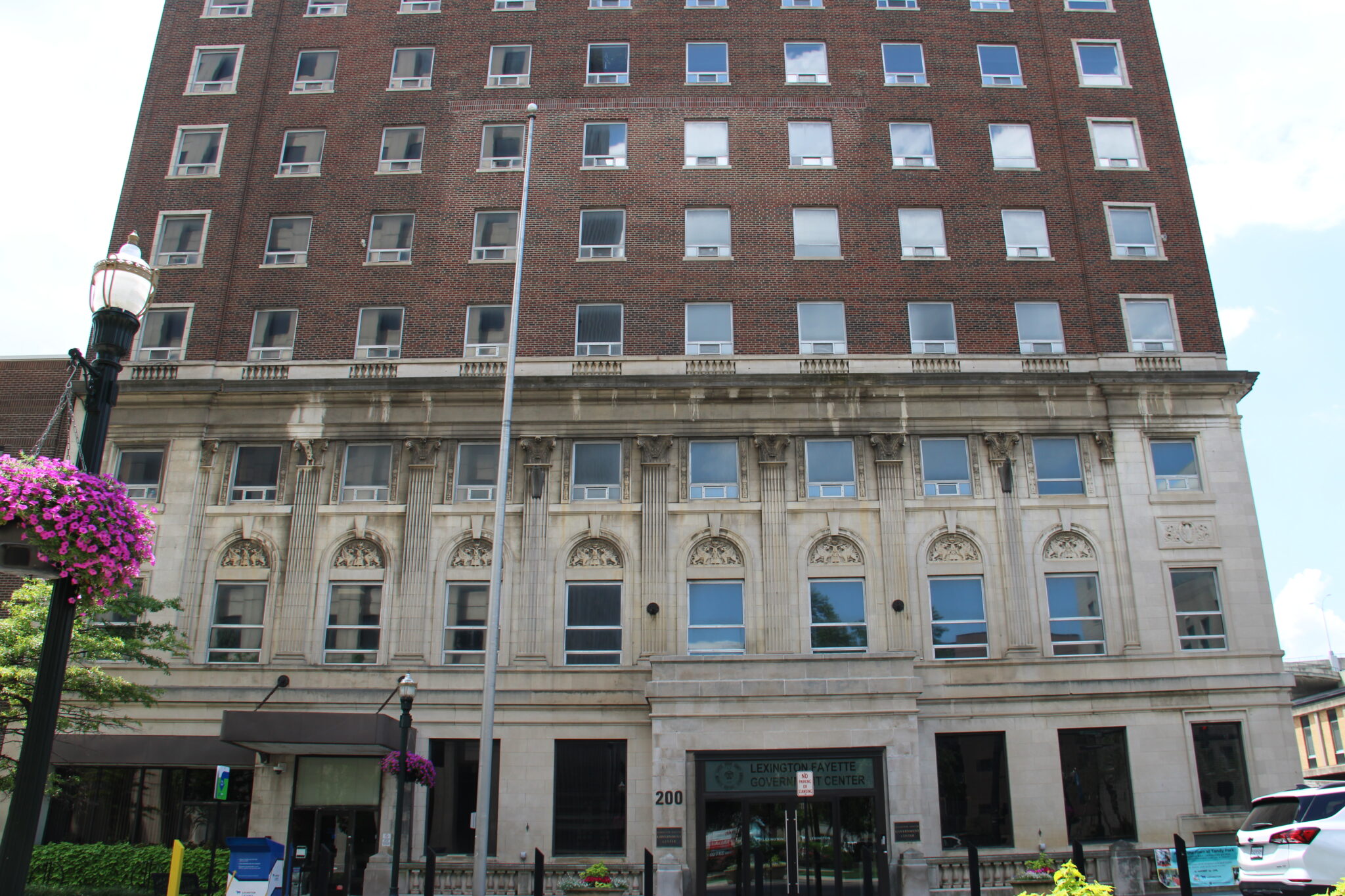 Lane closure on East Fourth Street for sewer work - The Lexington Times