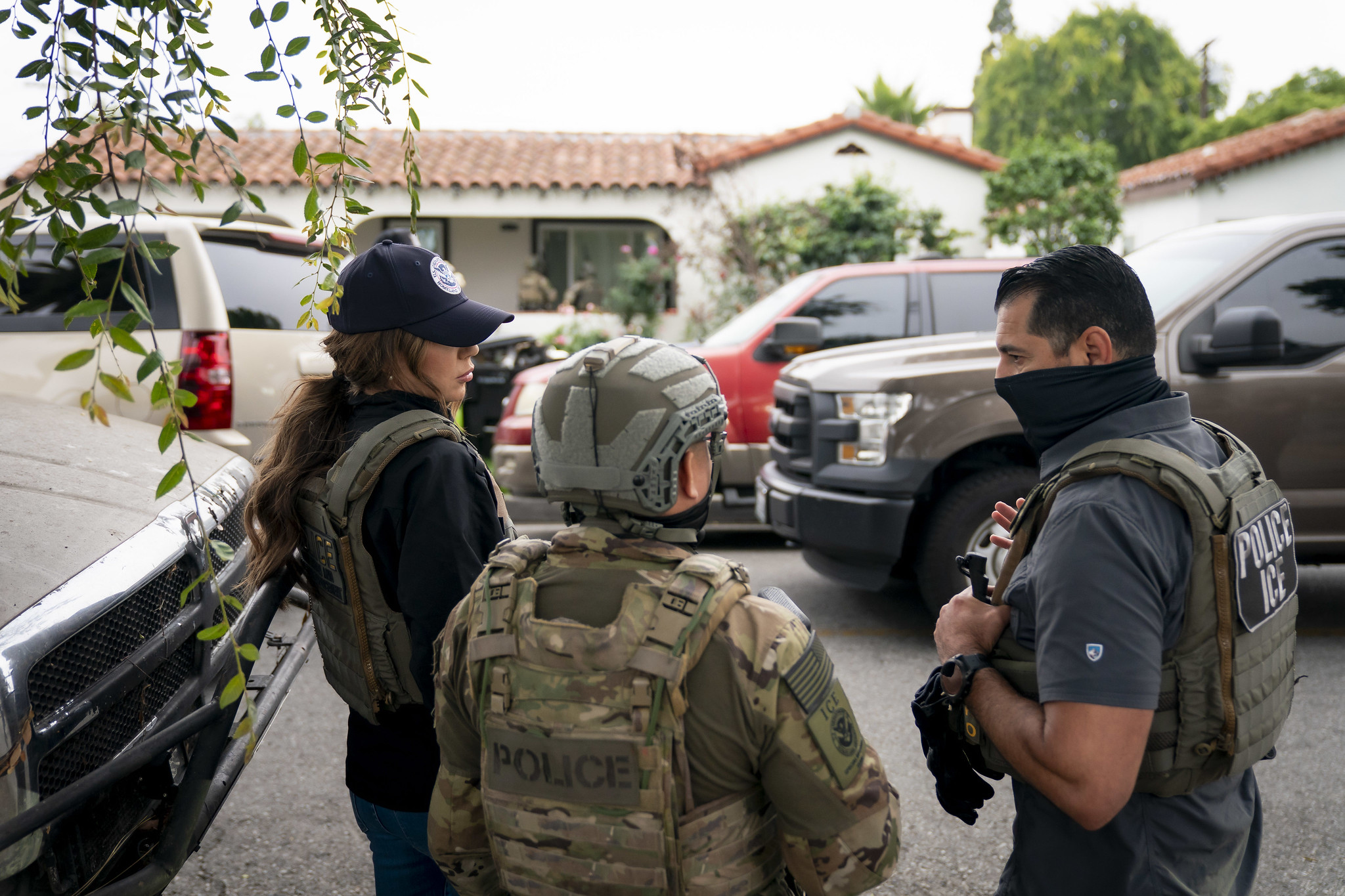 Kentucky man admits illegally posing as ICE agent, faces federal prison ...